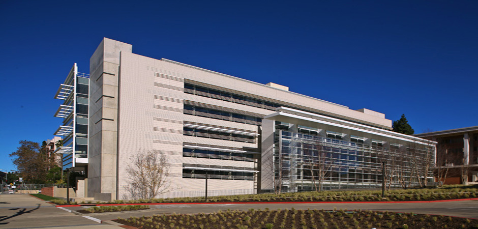 UCLA Edie & Lew Wasserman Building at Jules Stein Eye Institute ...